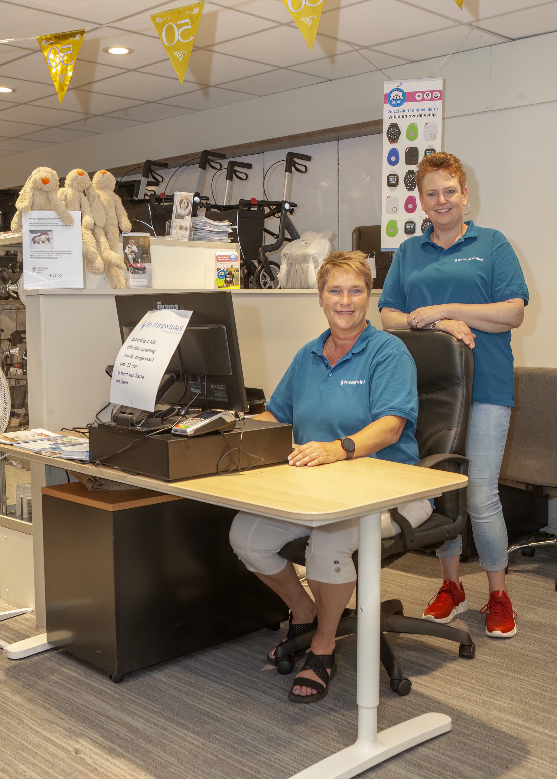 Officiële opening vernieuwde Zorgwinkel – DK Nieuws